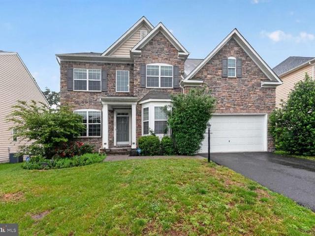 1904 Belleville Dr NE, Leesburg, VA 20176