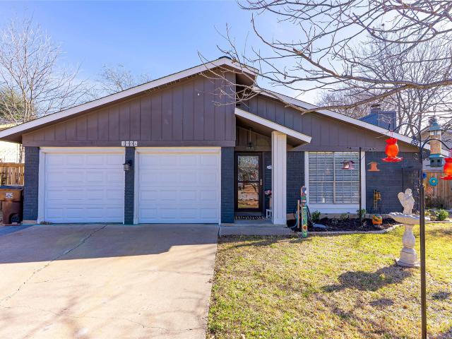 1904 Cameo Dr, Round Rock, TX 78664 | MLS #3809 | Compass