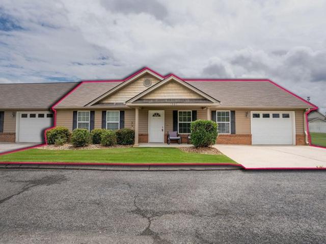 1904 Cedar Creek Dr, Rossville, GA 30741