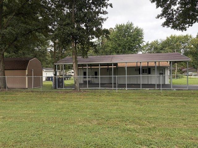 1904 D St, West Frankfort, IL 62896