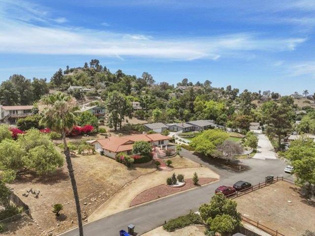 1904 Grove Rd, El Cajon, CA 92020