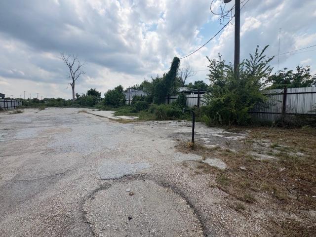 1904 Little York Rd, Houston, TX 77093 | MLS #32730 | Compass