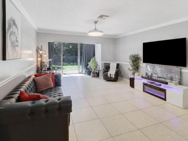 1904 Palmland Dr Unit 3, Boynton Beach, FL 33436