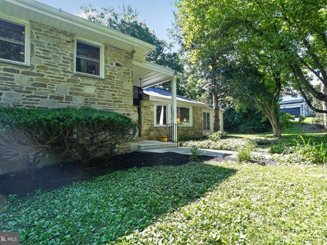 1904 Quill Lane