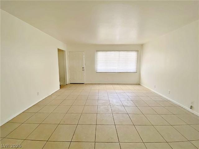 1904 Rexford Drive 2