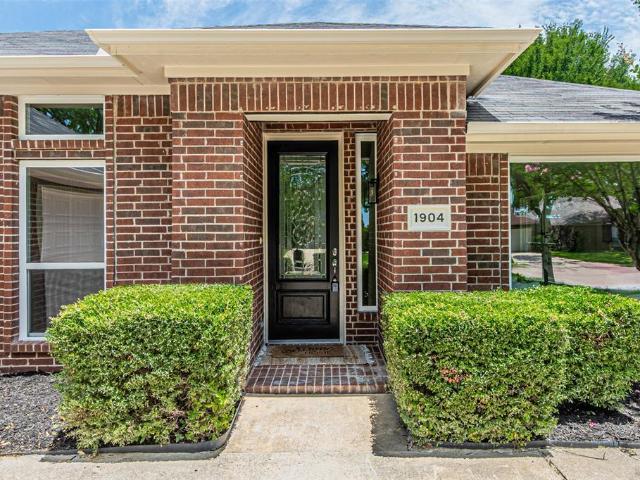 1904 Sumac Drive