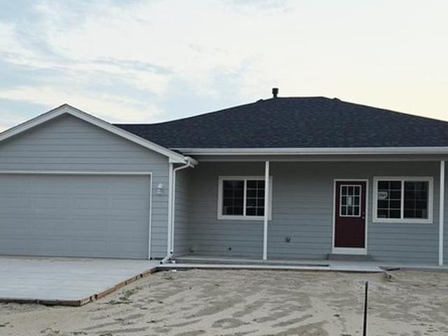 1904 S 8th St, Lamar, CO 81052