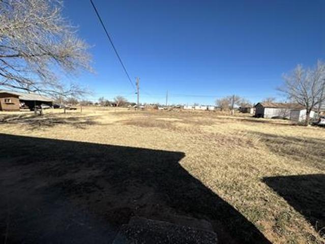 1904 S 8th St, Tahoka, TX 79373 | MLS #202561 | Compass
