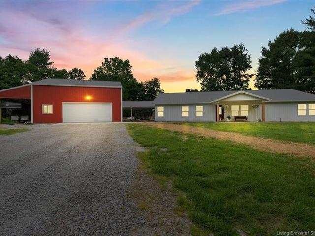 1904 S Getty Rd, Lexington, IN 47138