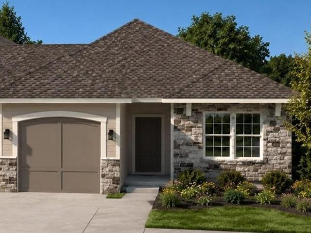 1904 Shellbark St, Raymore, MO 64083