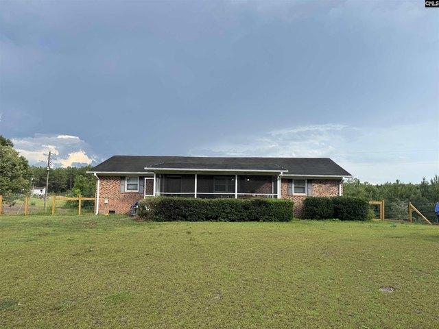 1904 Watkins Rd, Cassatt, SC 29032