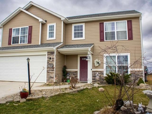 1904 Waynedale Dr, Garrett, IN 46738