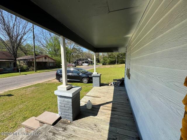 1904 10th Ave, Meridian, MS 39301 | MLS #4143 | Compass