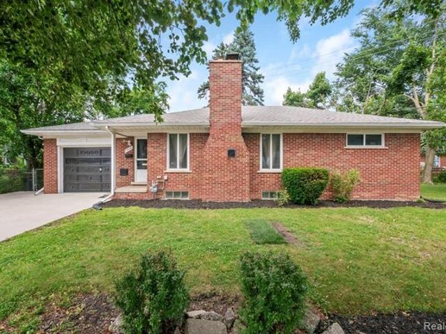 19050 Dartmouth St, Dearborn, MI 48124