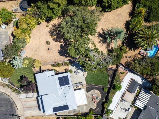 19054 Vannoy Court