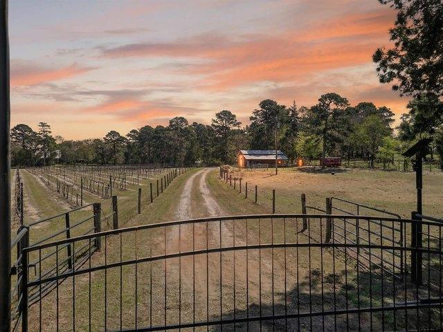 19054 FM 1804, Lindale, TX 75771