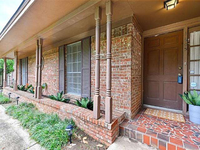1905 Malone Street