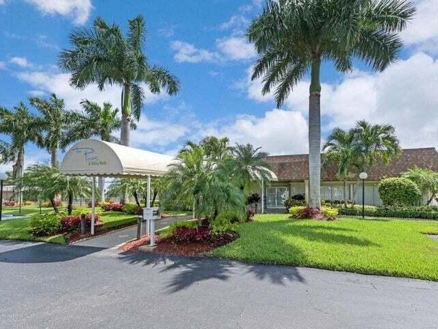 1905 NW 18th St, Unit 101, Delray Beach, FL 33445 | MLS #R11154 | Compass
