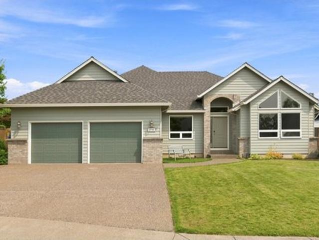 1905 N Westlake Loop, Newberg, OR 97132