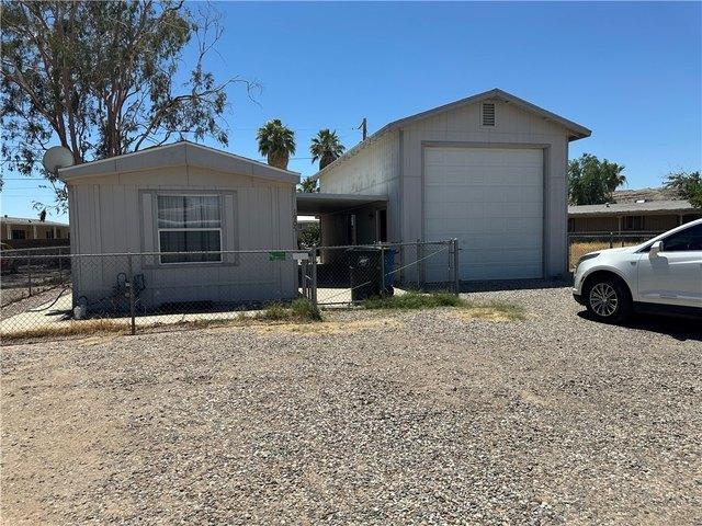 1905 Orca Ln, Bullhead City, AZ 86442