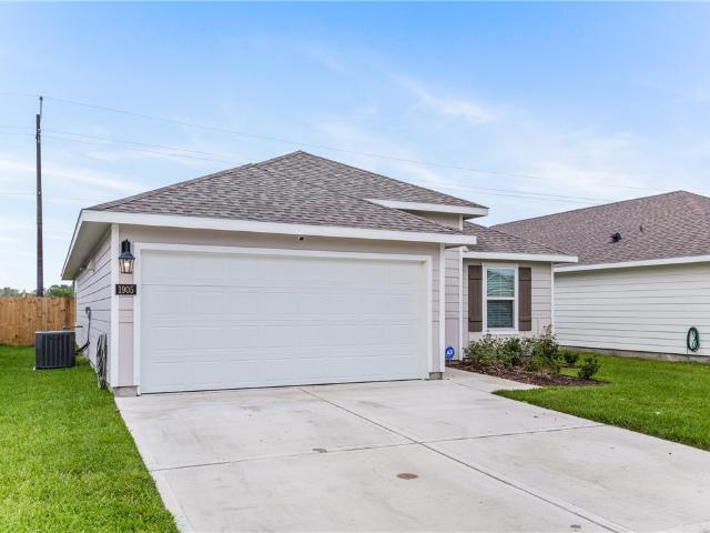1905 Osbert Nelly Drive