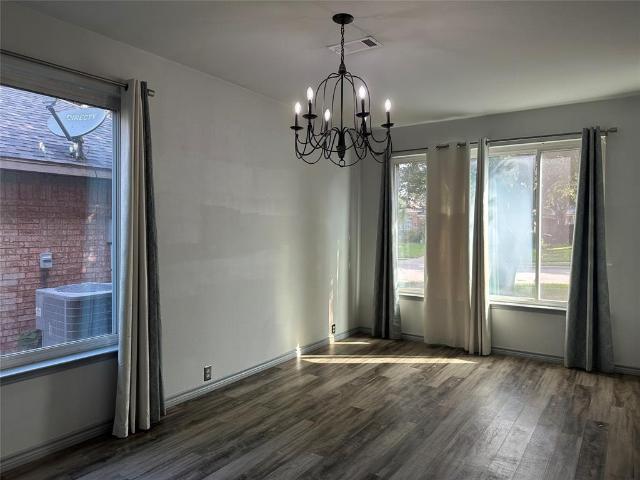 1905 Barrens Circle