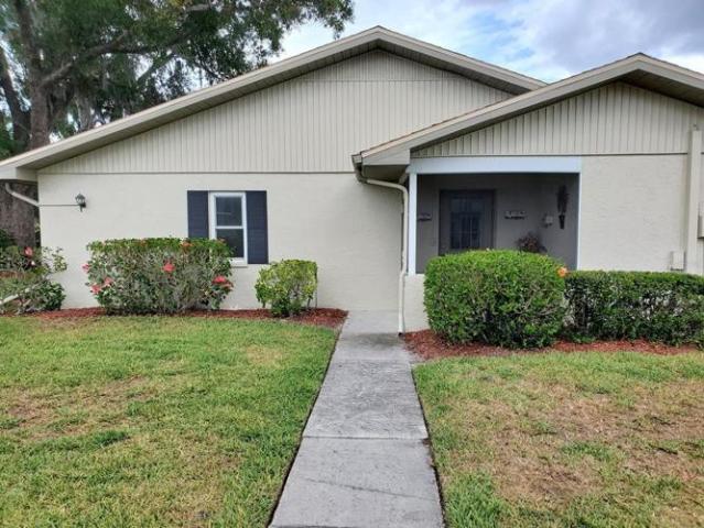 1905 Canterbury Ln #9, Sun City Center, FL 33573