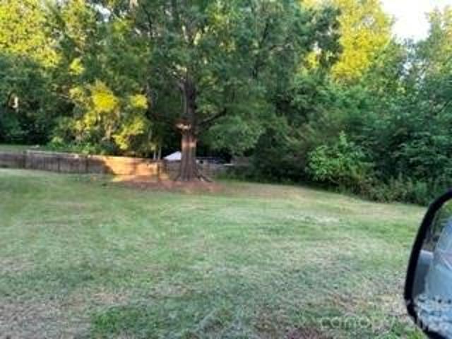 1905 Circle Drive