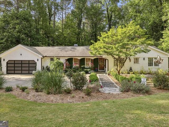 1905 Gainsborough Dr, Chamblee, GA 30341