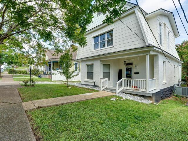 1905 Ivy Street