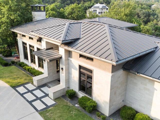 1905 Paisano Rd