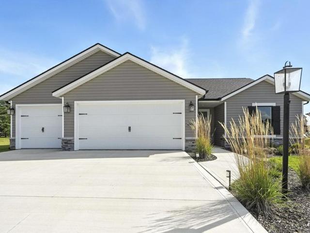 1905 Portland Cv, Huntertown, IN 46748
