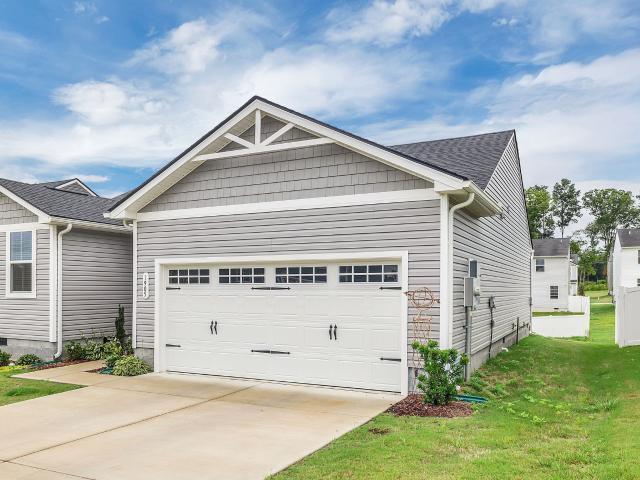 1905 Quail Run Way