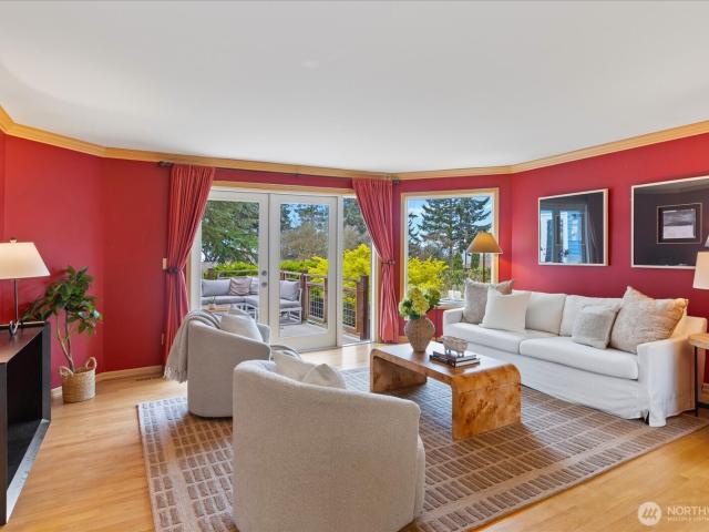 1905 st Ave NW, Shoreline, WA 98177 | Compass