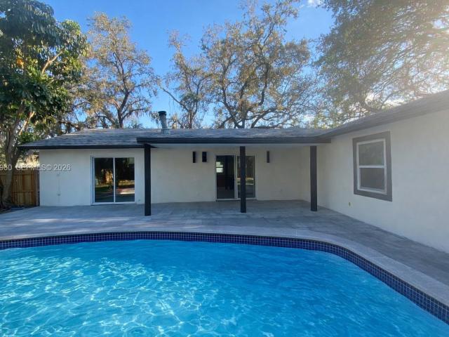 1905 S Village Ave, Tampa, FL 33612 | MLS #A12001