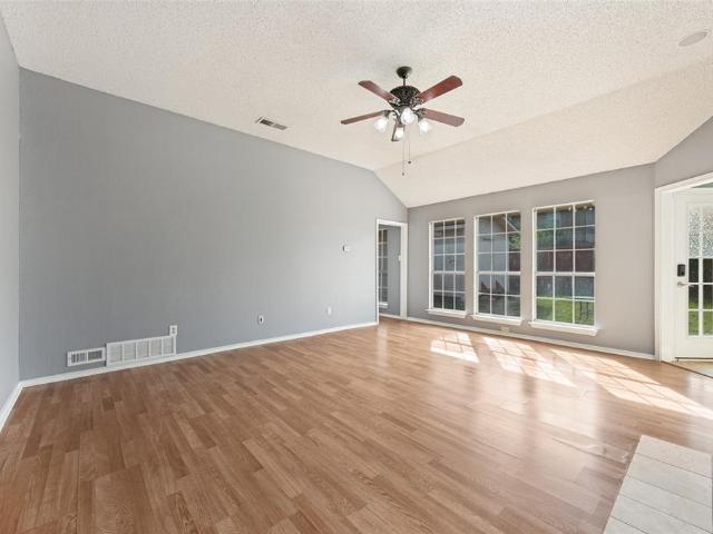 1905 Timberline Lane
