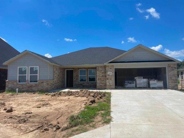 1905 Topaz Rd, Pryor, OK 74361