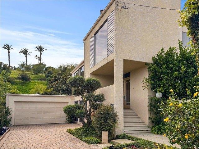 1905 W 9th St, San Pedro, CA 90732