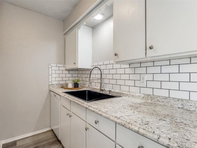 1905 W Morton Street # 16