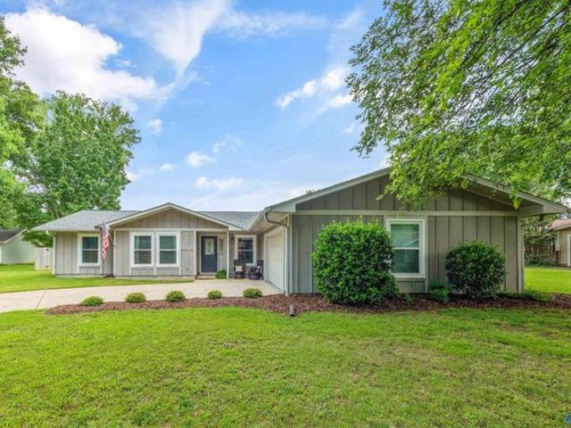 1905 W Tuliptree Dr SE, Huntsville, AL 35803