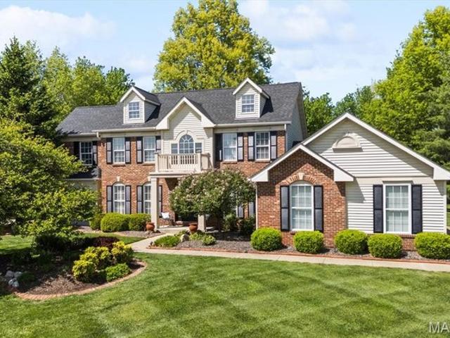 1905 White Birch Ln, Belleville, IL 62226
