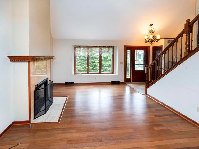 19065 Hiview Dr, Unit 2