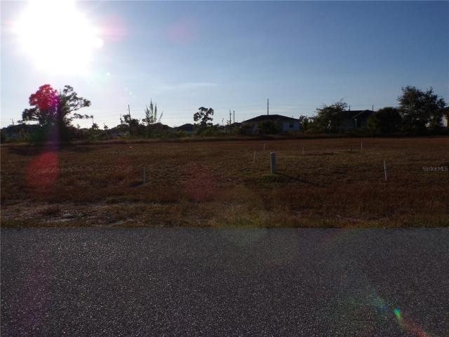 1906 NW 23rd Ave, Cape Coral, FL 33993 | MLS #C7517