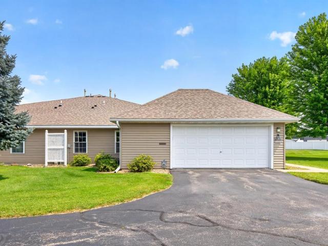 1906 Oak Tree Lane # B