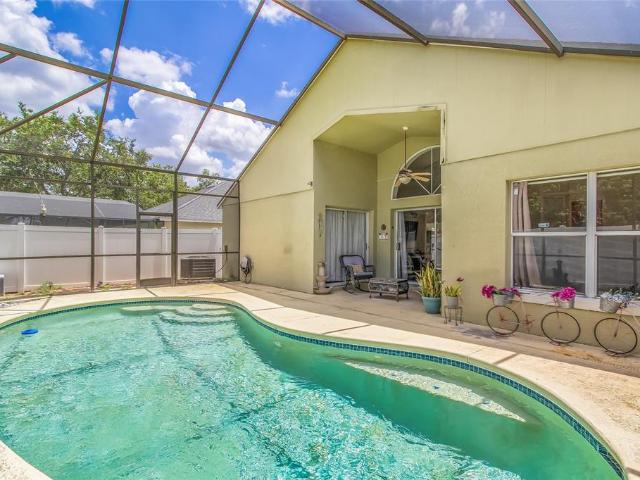 1906 Chathamoor Dr, Orlando, FL 32835 | MLS #G5098 | Compass