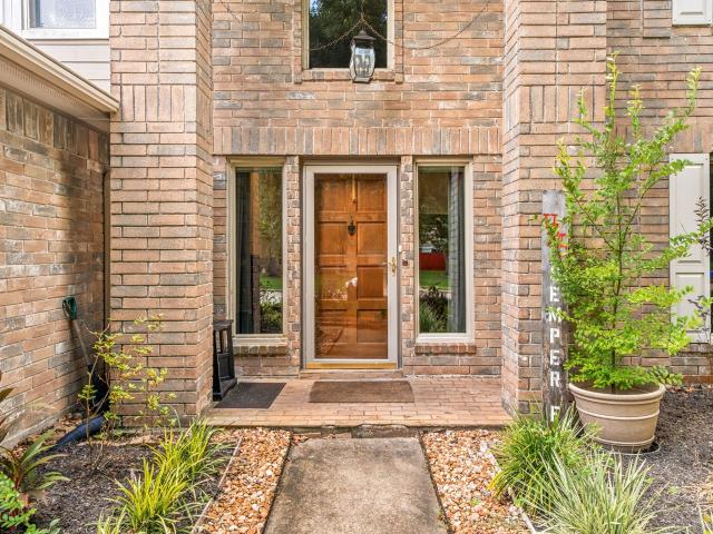 1906 Coronado Street