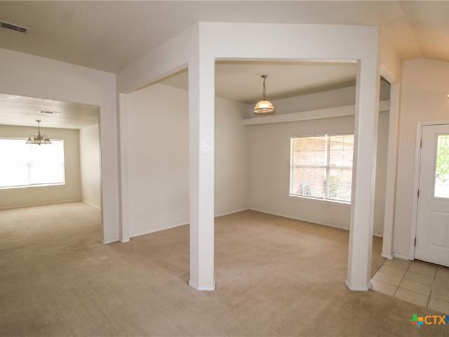 1906 Flagstaff Drive