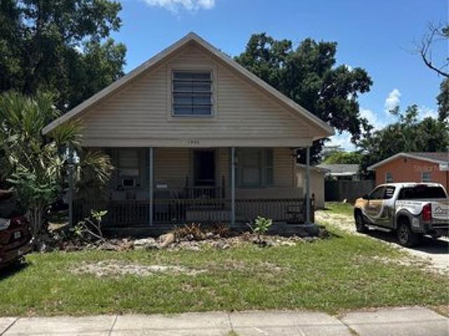 1906 Hanson St, Fort Myers, FL 33901