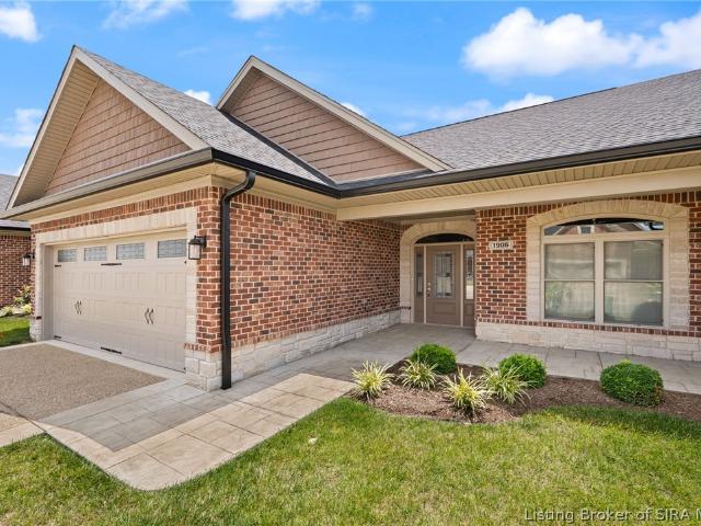 1906 Radiance Way