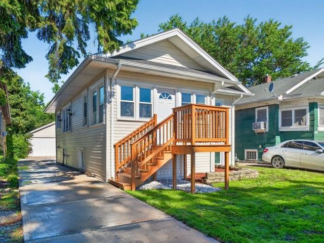 1906 S 17th Ave, Maywood, IL 60153